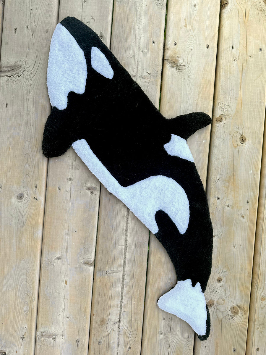 Orca decorational rug – The Littlest Inuksuk